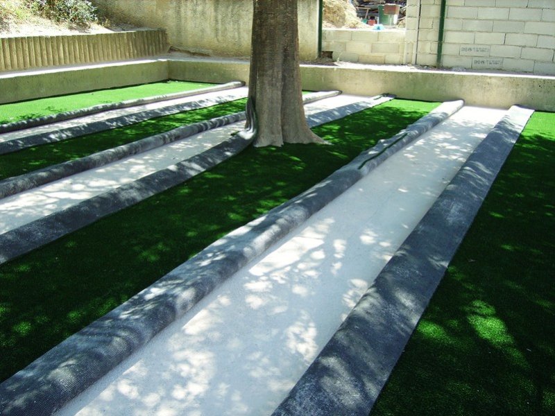 Réussir une jonction de gazon synthétique parfaite